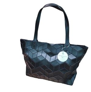 Patrizia Luca | Bags | Nwt Patrizia Luca Black Geometric Tote | Poshmark